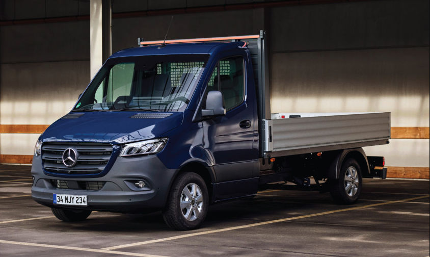 OtonomHaber Mercedes-Benz Sprinter Returns to Türkiye as a Pickup Truck